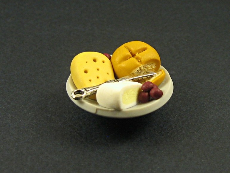 Magnet pour frigo assiette de fromages